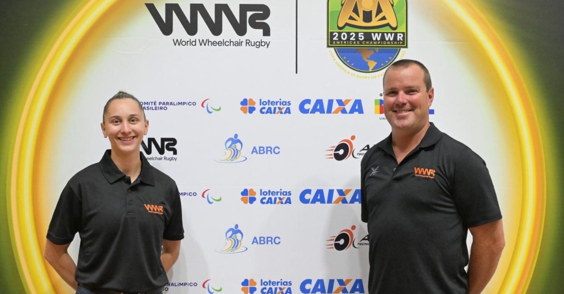 Les arbitres canadiens se distinguent au Championnat de la WWR Americas ...
